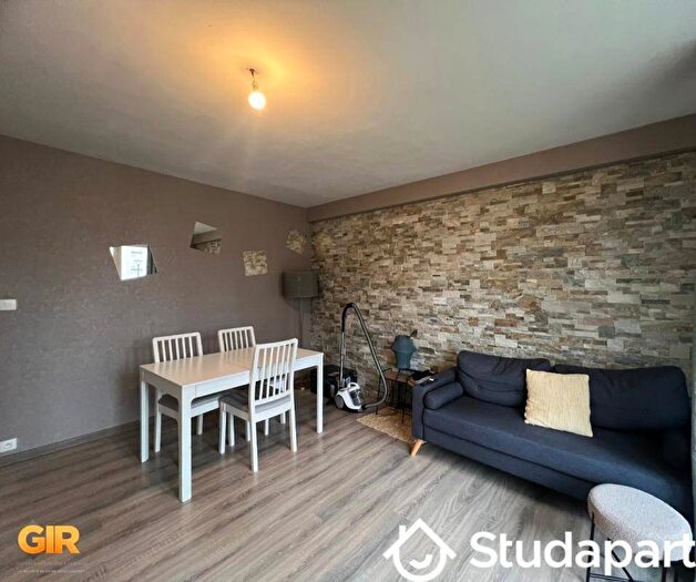 Appartement à louer - Le Blosne, Rennes - 1 pièce - 2 chambres