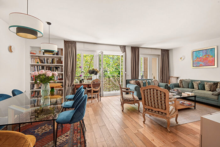 Appartement 3 pièces à Paris 16ème, Auteuil-Nord, Jasmin, Mirabeau, à vendre