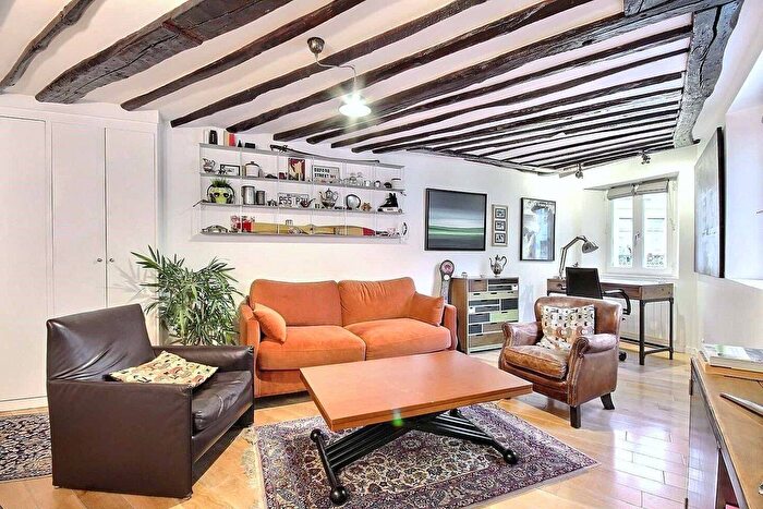 Appartement à louer - Rennes, Paris ème arrondissement - 2 pièces - 2 chambres