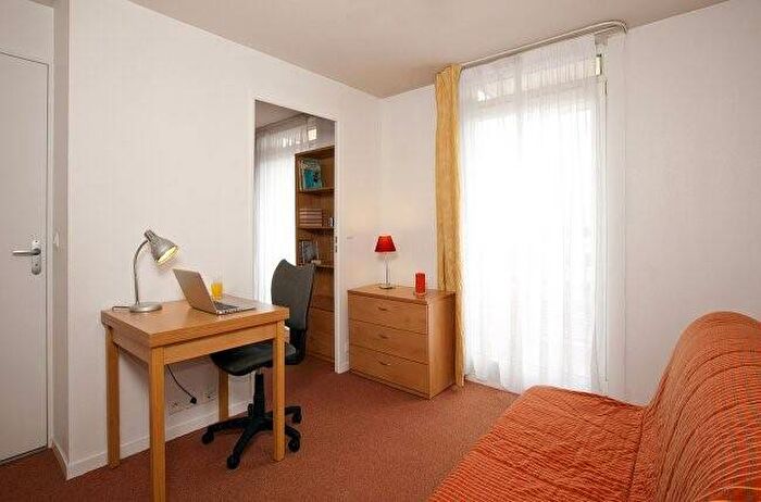 Appartement à louer - Ivry Port Centre, Ivry-sur-Seine - 2 pièces - 1 chambre