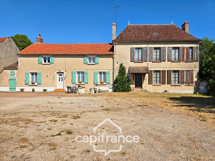 Maison 10 pièces à Perroy, à vendre