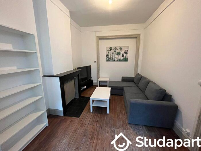 Cheminots-Acacias-Faubourg de Lille, Valenciennes : Appartement 1 pièce à louer