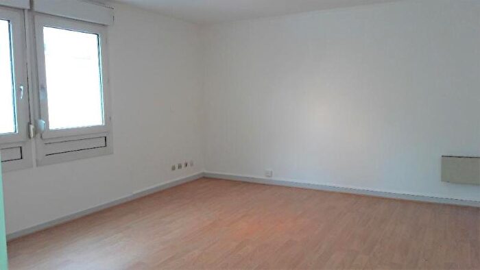 Villeurbanne, République, Tolstoi : Appartement 2 pièces à louer