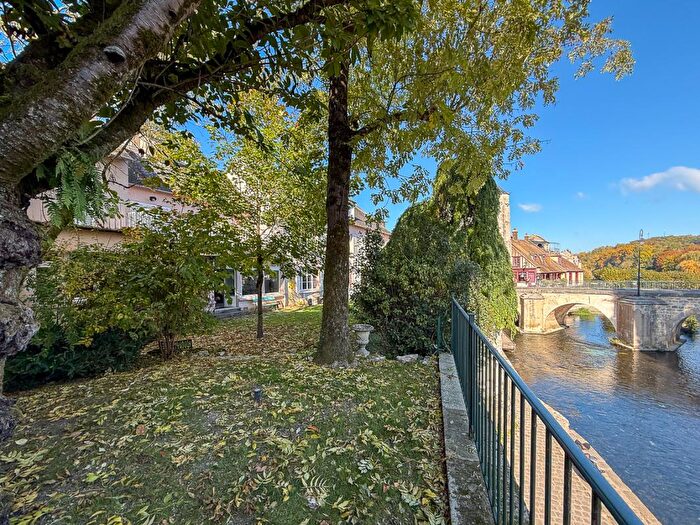 Maison à vendre - Moret-sur-Loing - 11 pièces - 6 chambres