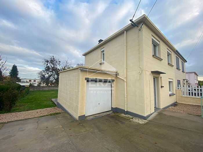 Maison 4 pièces à Vouël, Vouël, à louer
