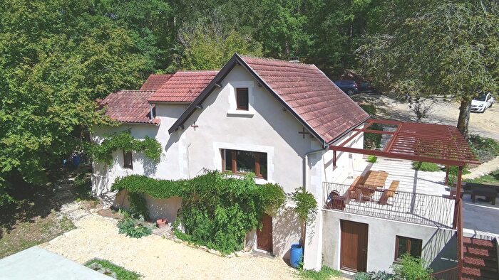 Saint-Pierre-de-Chignac - Maison 6 pièces à vendre