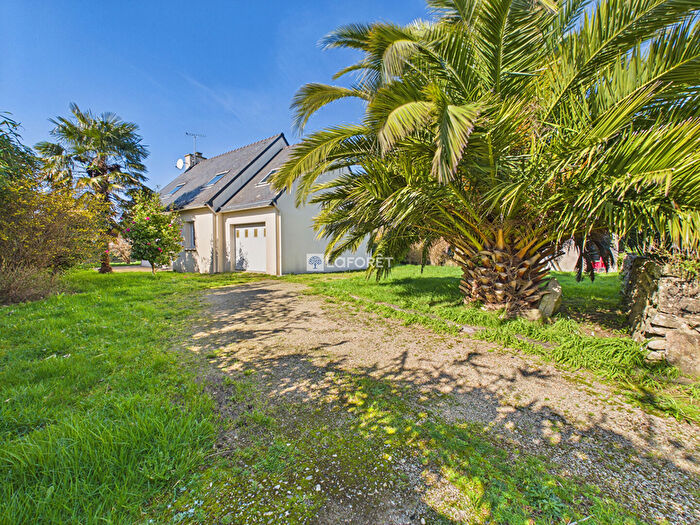 Maison à vendre - Plomelin - 6 pièces - 4 chambres