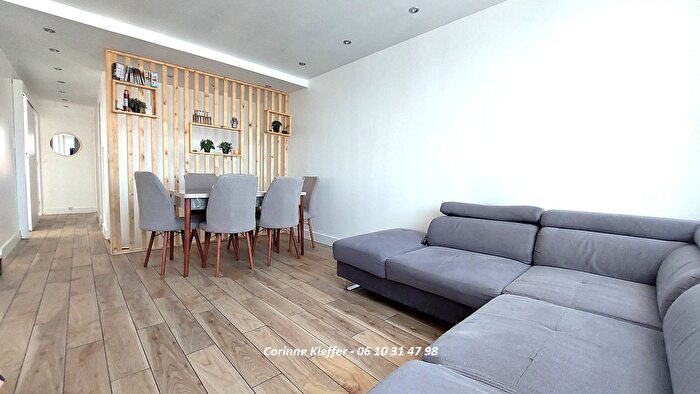 Appartement à vendre - Saint-Gratien - 5 pièces - 4 chambres