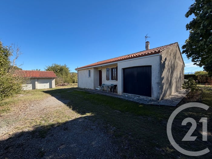 Maison 4 pièces à vendre à Galan