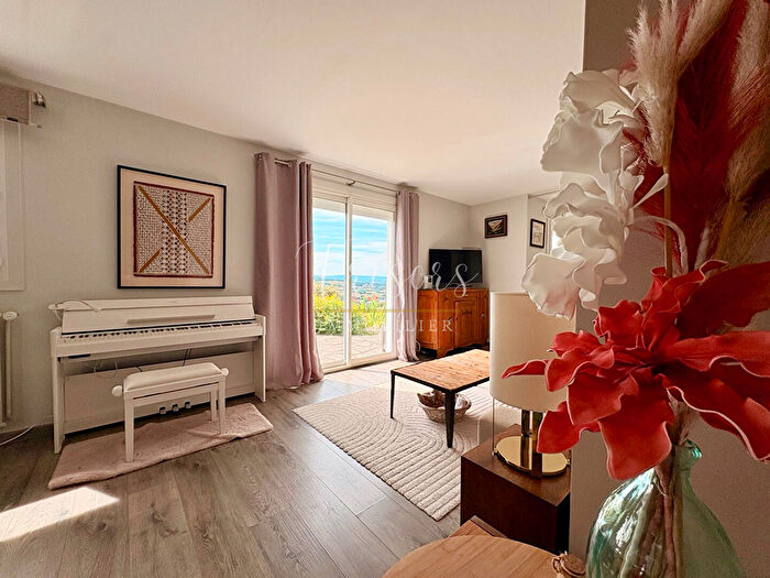 Quintal : Maison 7 pièces à vendre