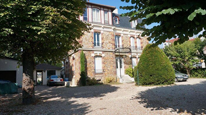 La Chasse, Beauchamp : Appartement 1 pièce à louer