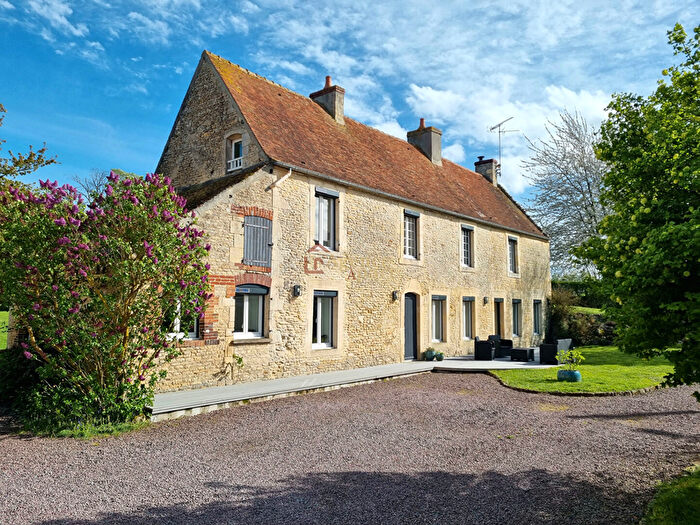 Magny-la-Campagne - Maison 7 pièces à vendre