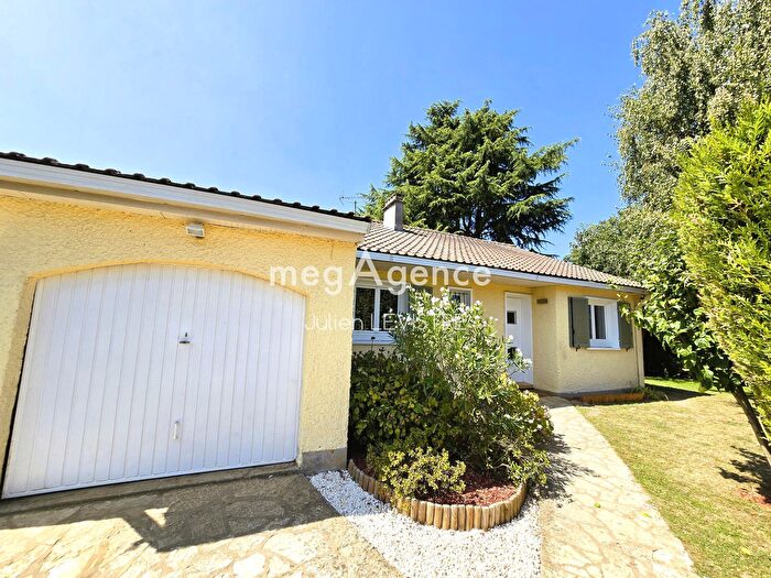 Maison à vendre - Ablis - 4 pièces - 3 chambres