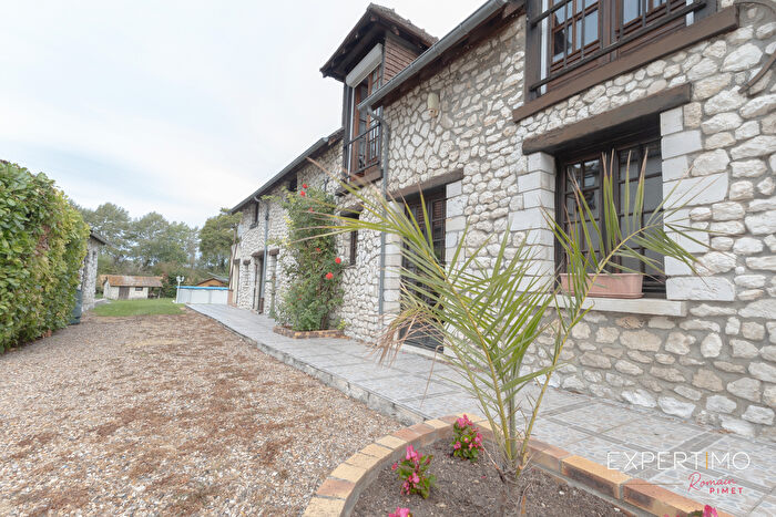 Maison à vendre - Vézillon - 7 pièces - 5 chambres