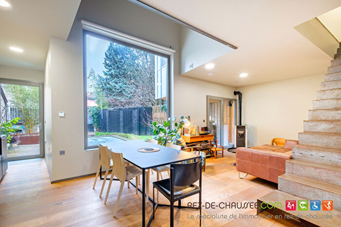 Maison à vendre - Lyon e , Bachut, Transvaal - 5 pièces - 3 chambres