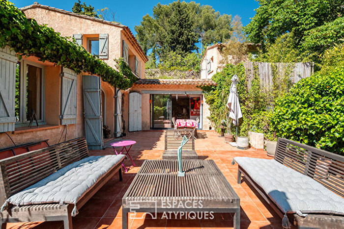 Aix-en-Provence, Pont de Beraud : Maison 10 pièces à vendre