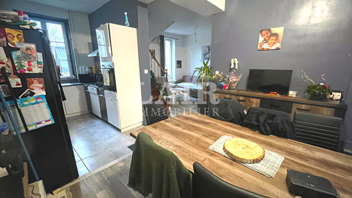 Fresnay-sur-Sarthe - Maison 8 pièces à vendre