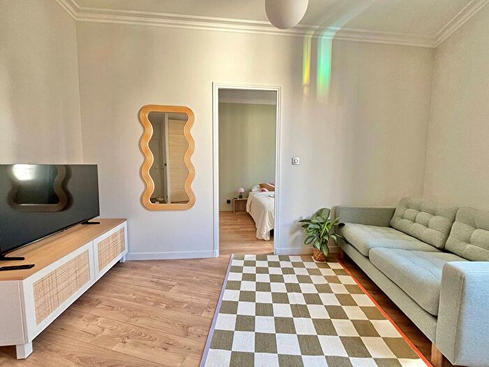 Appartement à louer - Rigollot-Roublot-Carrières, Fontenay-sous-Bois - 2 pièces - 1 chambre