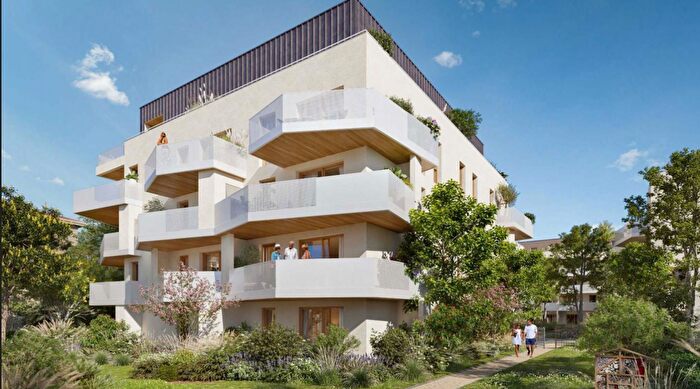 Appartement à vendre - Ville-la-Grand - 2 pièces - 1 chambre