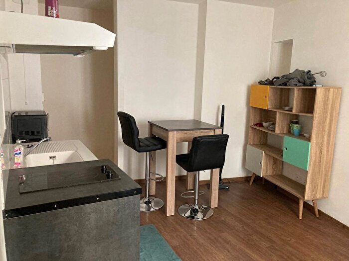 Appartement à louer - Puy-Saint Font, Périgueux - 2 pièces - 1 chambre