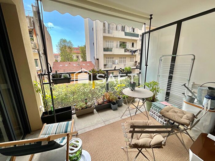 Nice, Acropolis, République : Appartement 2 pièces à vendre