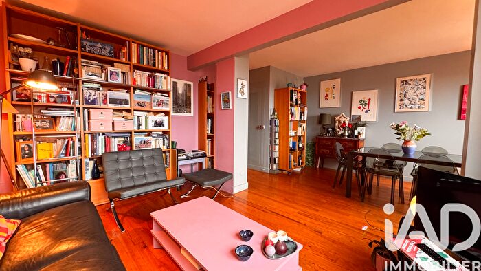 Appartement à vendre - Suresnes, Plateau Ouest - 5 pièces - 4 chambres