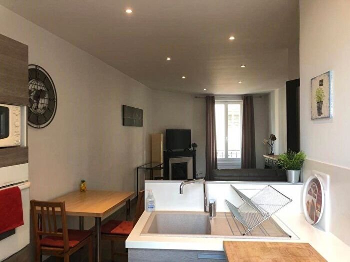 Appartement à louer - Lyon ème arrondissement - 2 pièces - 1 chambre