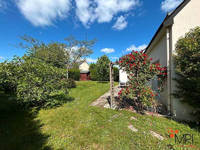 Maison 7 pièces à Cintré, à louer