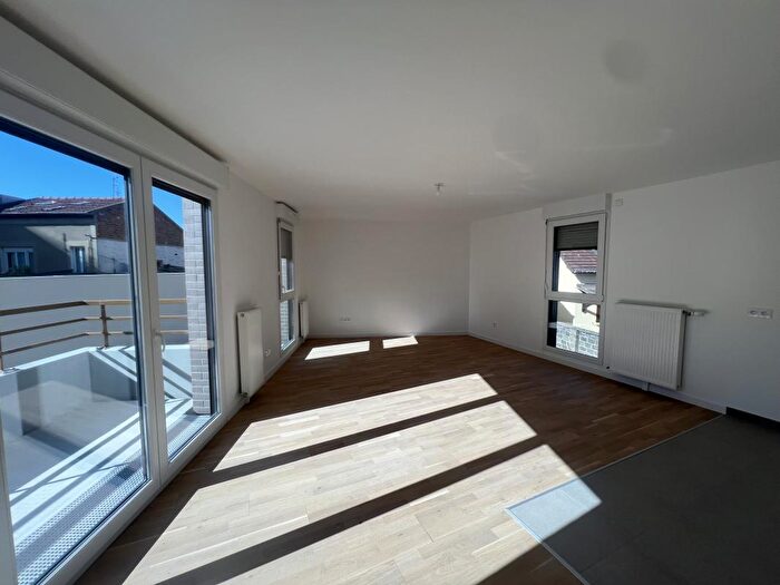 Appartement 4 pièces à Colombes, Henri Martin Estienne d'Orves, à vendre