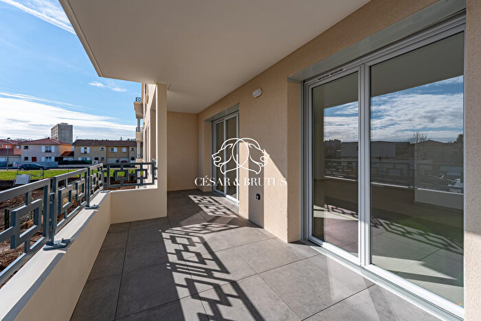 Appartement à vendre - Meyzieu, Sud Est - 3 pièces - 2 chambres