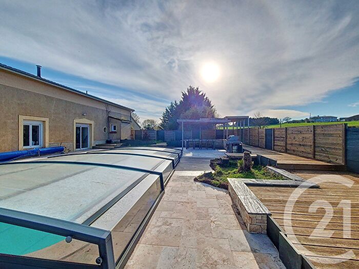 Maison à vendre - Trémentines - 5 pièces - 4 chambres