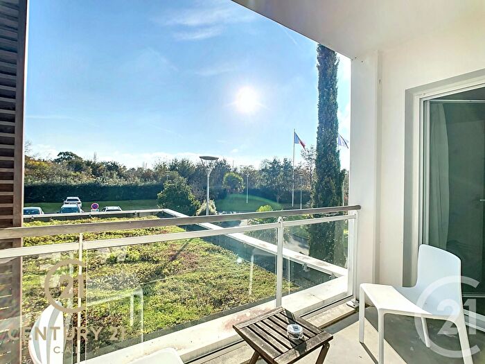 Appartement à vendre - Carquefou, Haut Pays, Gouachère, La Salle, Vincendière, Haute Forêt - 2 pièces - 1 chambre