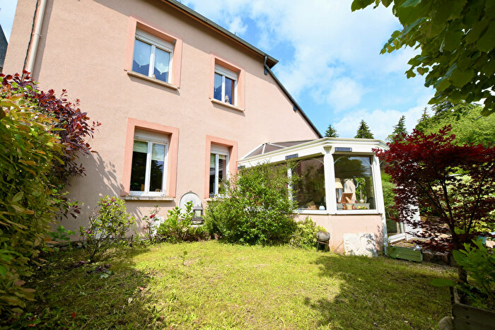 Maison à vendre - Moux-en-Morvan - 5 pièces - 3 chambres