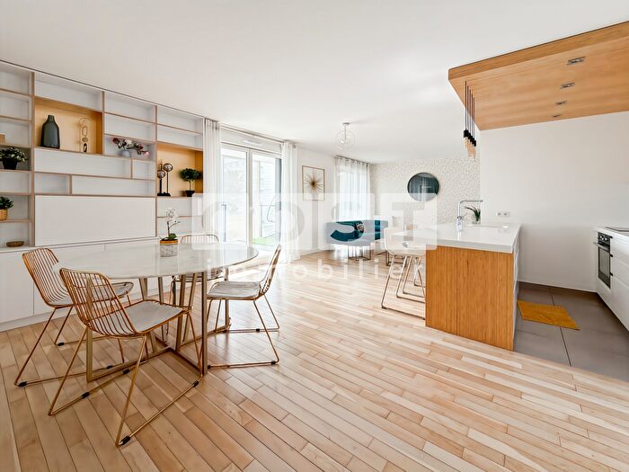 Asnières-sur-Seine, Coubertin - Appartement 4 pièces à vendre