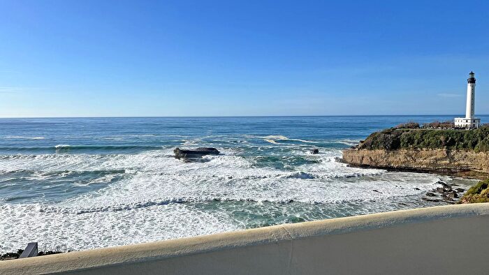 Appartement à vendre - Biarritz, Saint-Charles, Phare, Larochefoucauld - 1 pièce