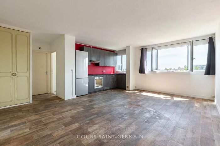 Appartement 2 pièces à Paris 18ème, Barbès, Château Rouge, à vendre
