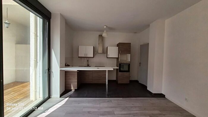 Appartement 3 pièces à Narbonne, Cité, à louer
