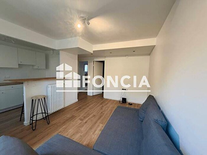 Appartement à louer - Centre Ville, Beauvais - 2 pièces - 1 chambre