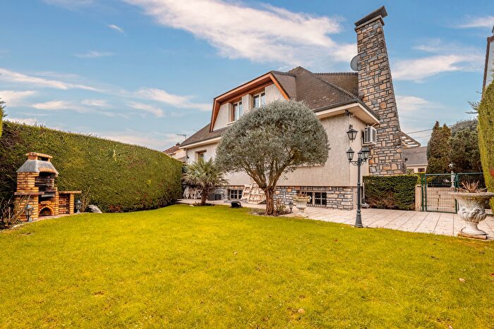 Maison 7 pièces à Paray-Vieille-Poste, à vendre
