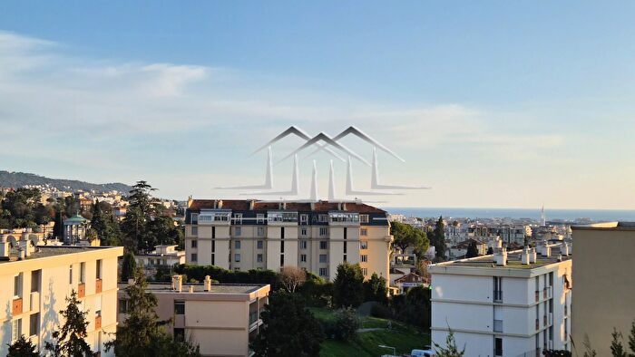 Appartement 3 pièces à Nice, Saint-Maurice, à vendre