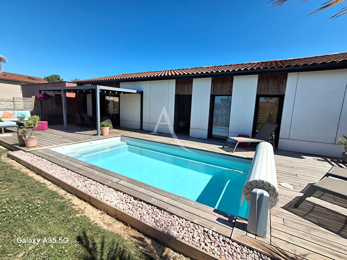 Maison 5 pièces à L'Isle-Jourdain, à vendre