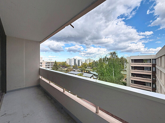 Élancourt, Les Nouveaux Horizons, Les Mares : Appartement 5 pièces à louer