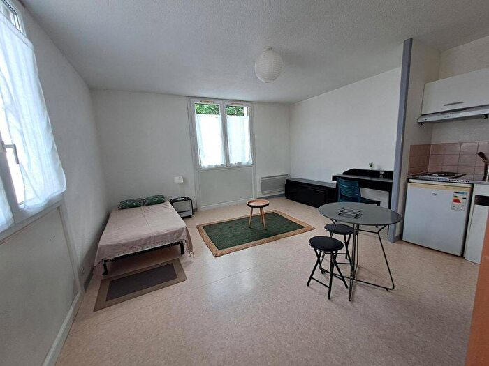 Appartement 1 pièce à Corgnac-Centre Commercial, Limoges, à louer