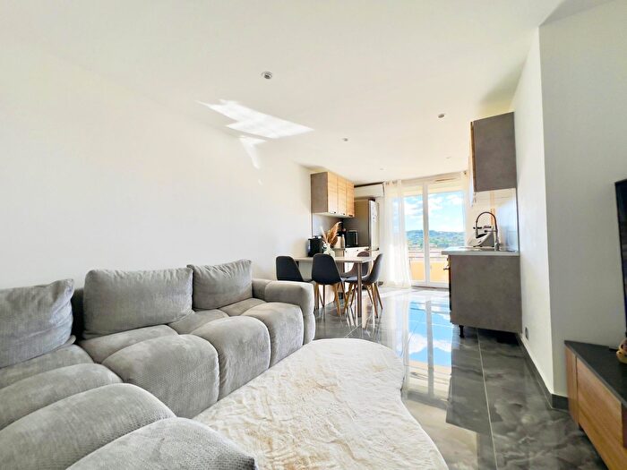 Appartement à vendre - Marseille e , Les Aygalades - 4 pièces - 3 chambres