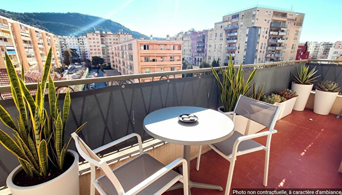 Appartement à vendre - Nice, Pasteur - 4 pièces - 3 chambres