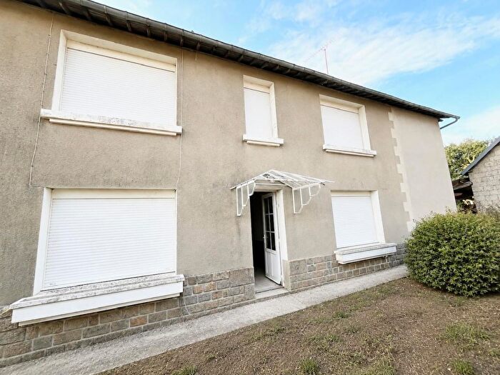 Bagnoles-de-l'Orne - Maison 7 pièces à vendre