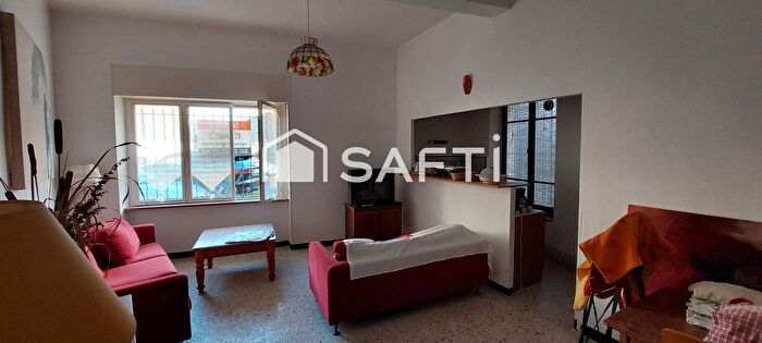 Maison à vendre - Lézignan-Corbières - 5 pièces - 4 chambres