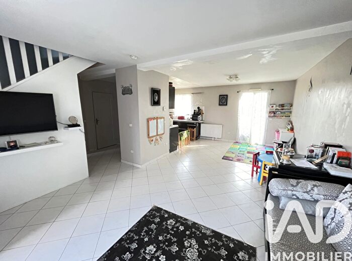 Maison à vendre - La Ferté-sous-Jouarre - 5 pièces - 4 chambres