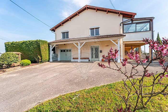 Villeneuve : Maison 8 pièces à vendre