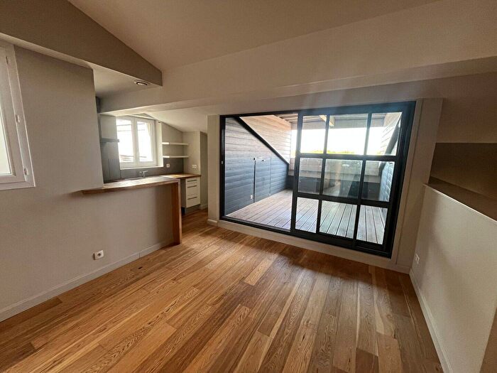 Appartement 3 pièces à Carmes, Toulouse, à louer